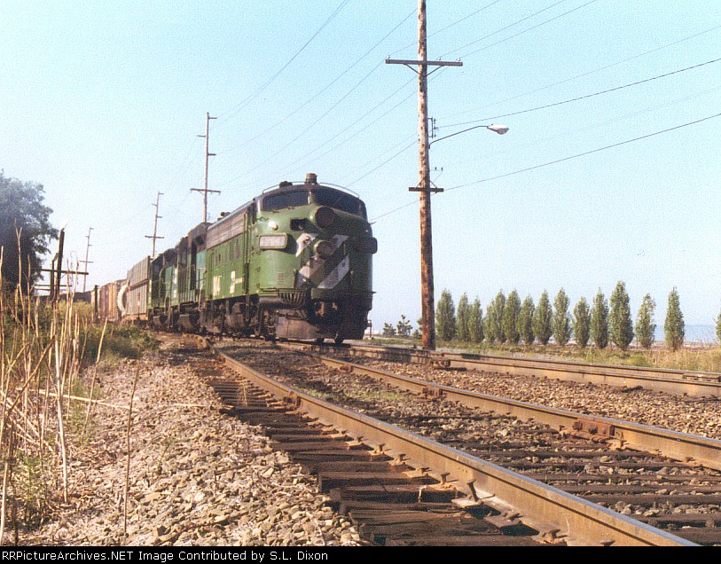 BN 804 North @ Long Siding